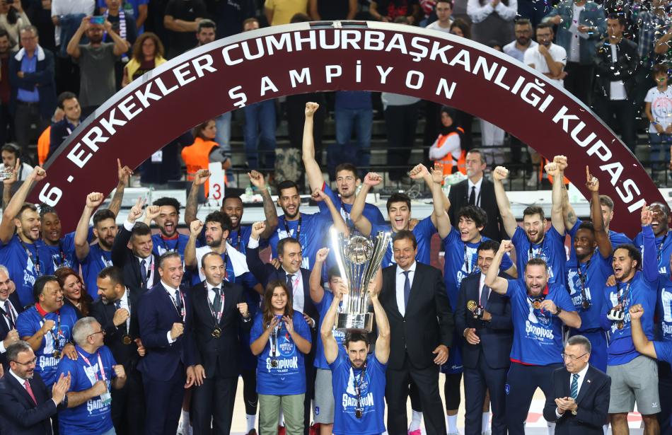 Cumhurbaşkanlığı Kupası Anadolu Efes'in - Sporx Galeri Cumhurbaşkanlığı Kupası Anadolu Efes'in - Sporx Galeri