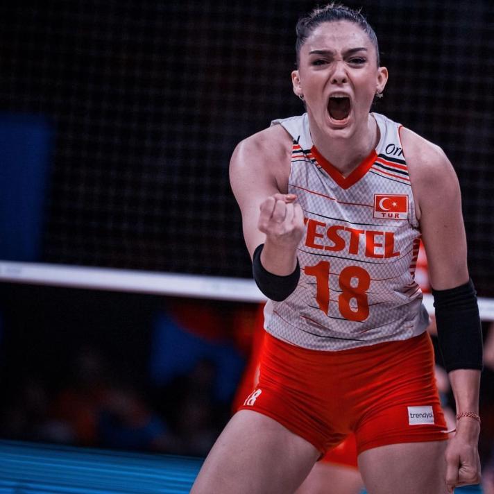 Zehra Güneş: 'İtalya'da oynamak isterim' - Sporx Galeri