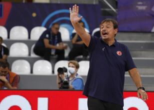 Ergin Ataman'dan FIBA'ya tepki: 'Art niyet görüyorum'
