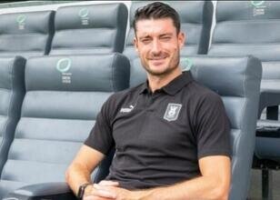 Albert Riera'dan tarihi başarı!