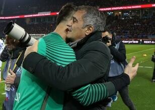 Onur Kıvrak'tan Şenol Güneş'e: 'Bir kalbe iki sevda sığmaz'