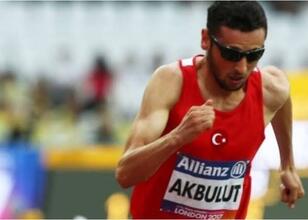 Milli para atletler Oğuz Akbulut ve Mikail Ay, Paris biletini aldı