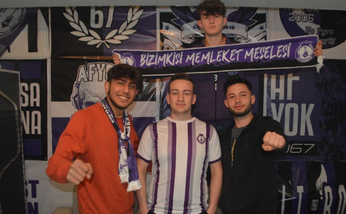 Afyonspor taraftarları takımlarına şarkı besteliyor Afyonspor taraftarları takımlarına şarkı besteliyor