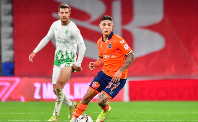 Başakşehir, Emre Kaplan ve Mert Çelik'i Bandırmaspor'a kiraladı