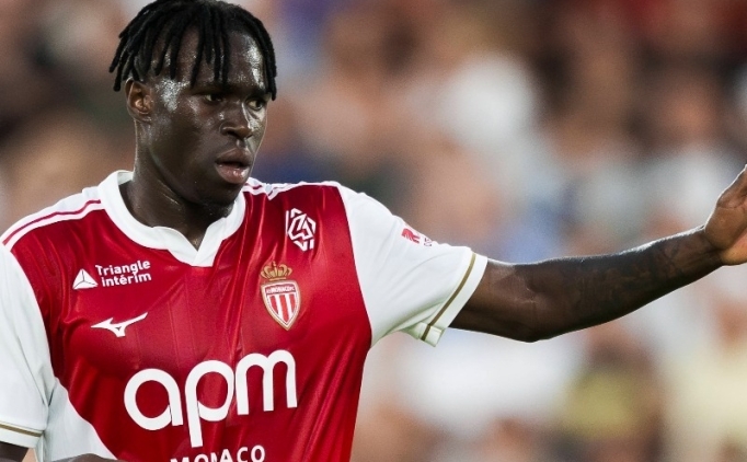 Galatasaray'a yaklaşıyor: Wilfried Singo