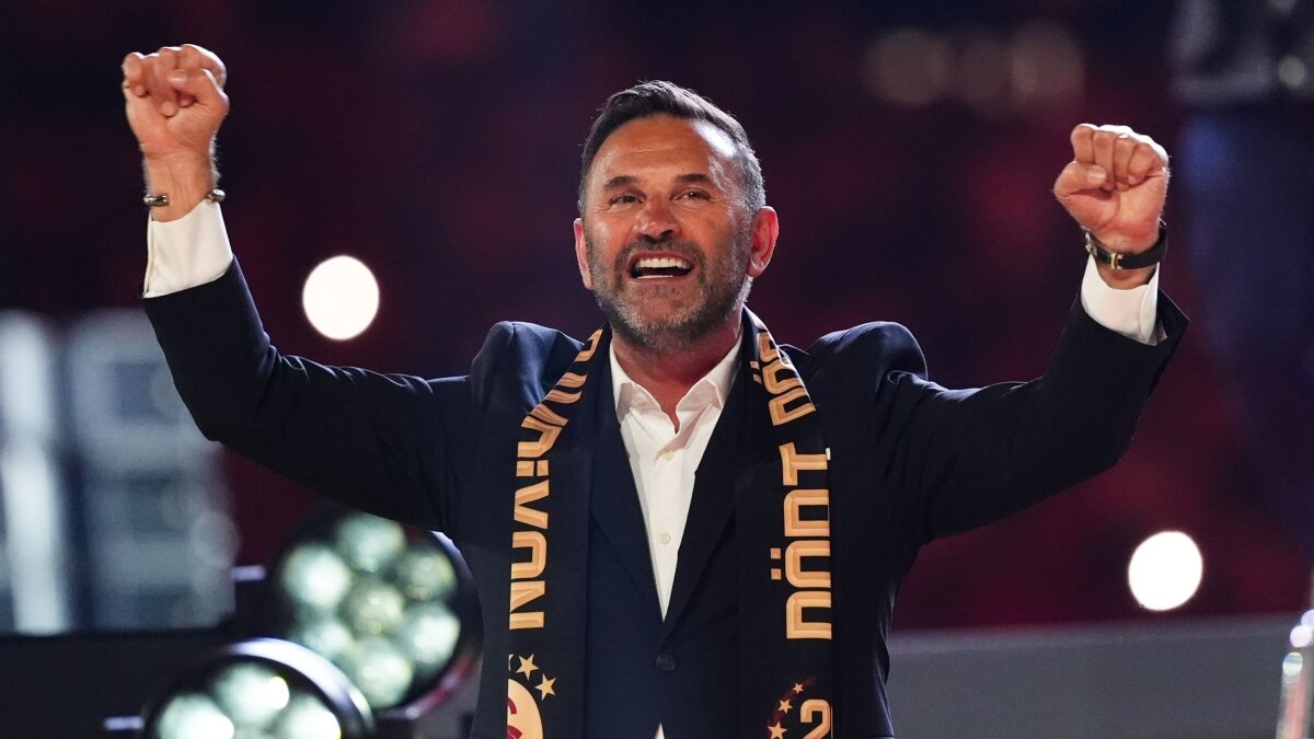 Okan Buruk'tan transfer mesajı! - Galatasaray transfer haberleri